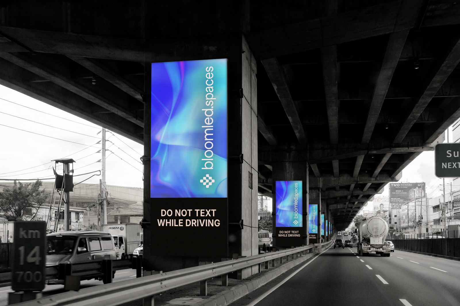 Leading Out of Home Advertising by BloomLED Spaces – #1 OOH Solutions